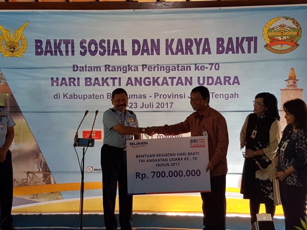 BRI Serahkan Bantuan CSR BRI Peduli pada TNI AU di Hari Bhakti Angkatan ... BRI Serahkan Bantuan CSR BRI Peduli pada TNI AU di Hari Bhakti Angkatan ...